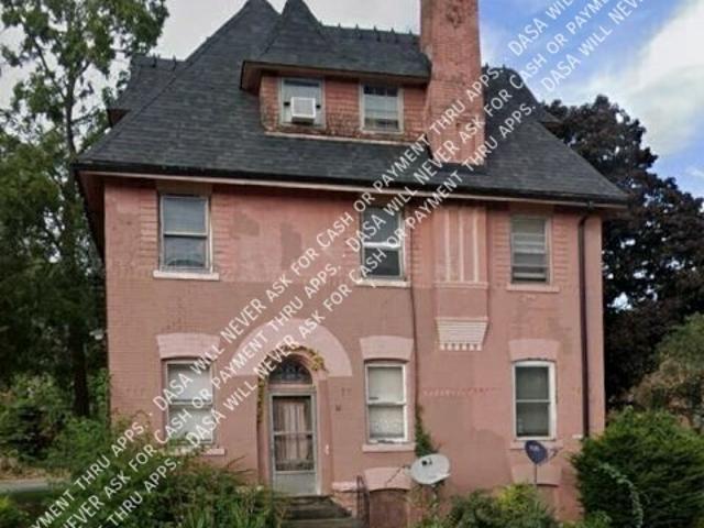 1 BR, 1 BA Apartment 33 Allen St, Buffalo, NY 14202