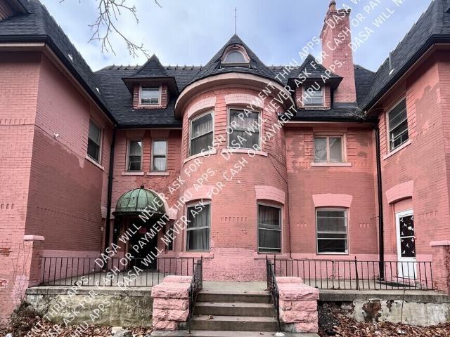 1 BR, 1 BA Apartment 33 Allen St, Buffalo, NY 14202