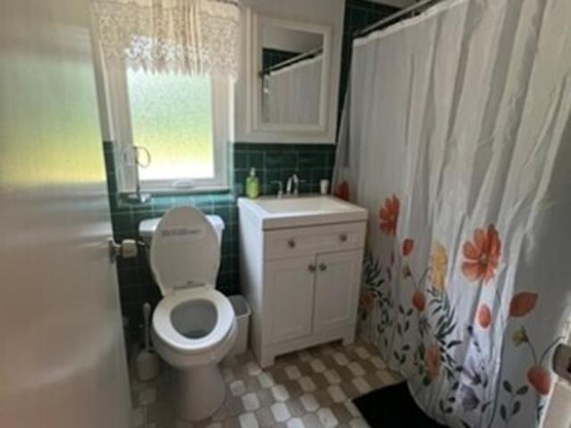 1 BR, 1 BA Apartment 33 Valley Drive, Greenwich, CT 06831