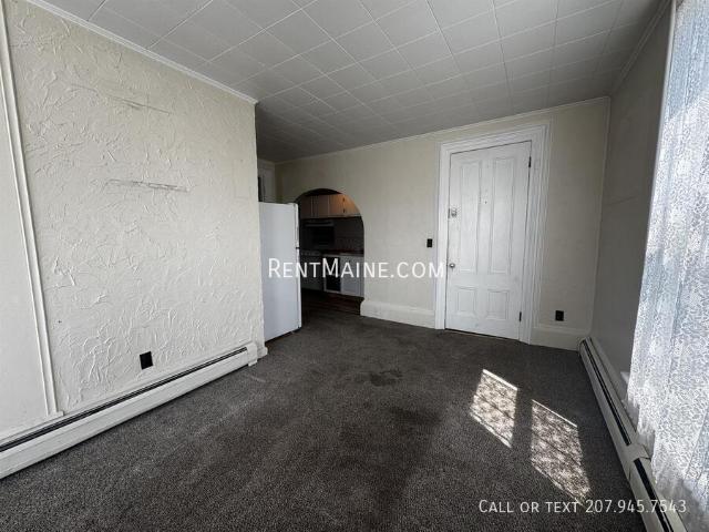 1 BR, 1 BA Apartment 3 Newhall St. Apt Fairfield, ME 04937