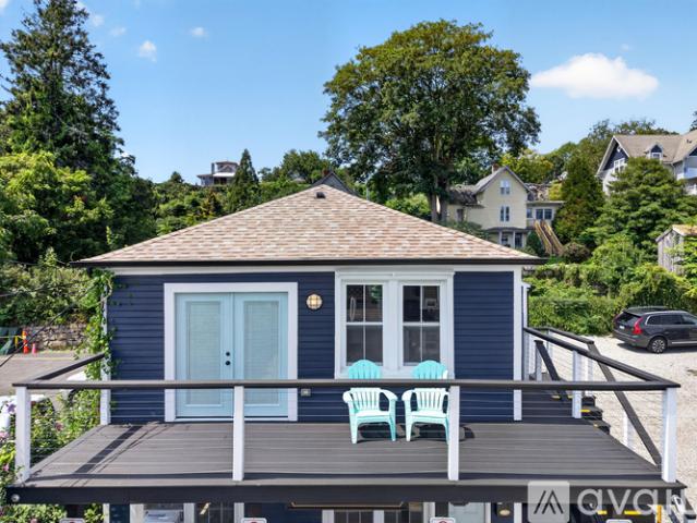 1 BR, 1 BA Apartment 3 Pearl St, Unit G, Groton, CT 06355