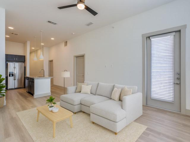 1 BR, 1 BA Apartment 4400 TX 121 Unit 505, The Colony, TX 75056