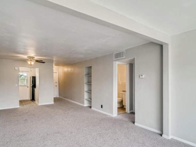 1 BR, 1 BA Apartment 4401 NW 10th Ct, Plantation, FL 33313