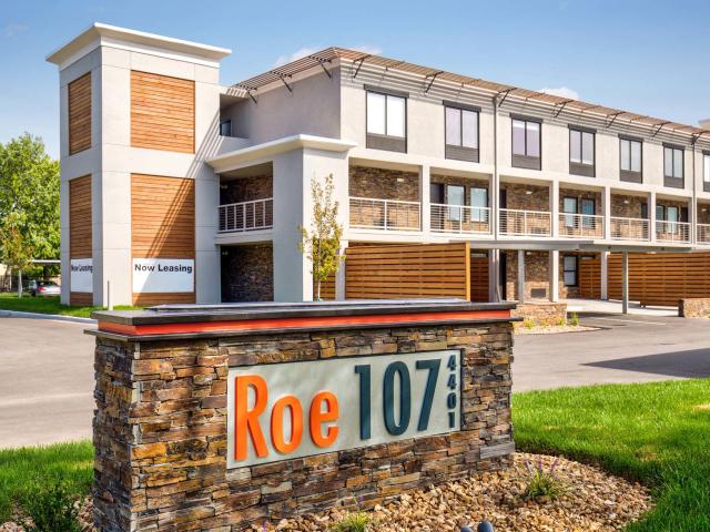 1 BR, 1 BA Apartment 4401 West 107th Street Unit 4401 317, Overland Park, KS 66207