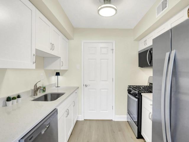 1 BR, 1 BA Apartment 4405 A Union Deposit Road Unit 310624, Harrisburg, PA 17111