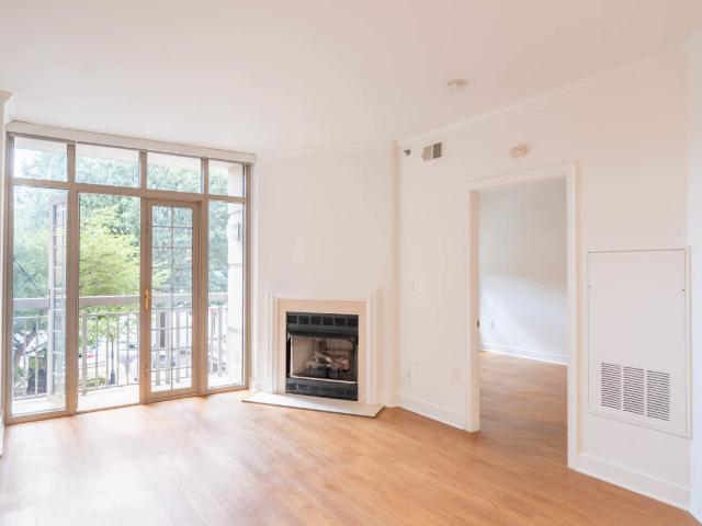 1 BR, 1 BA Apartment 4411 Connecticut Avenue Northwest Unit 207, Washington, DC 20008