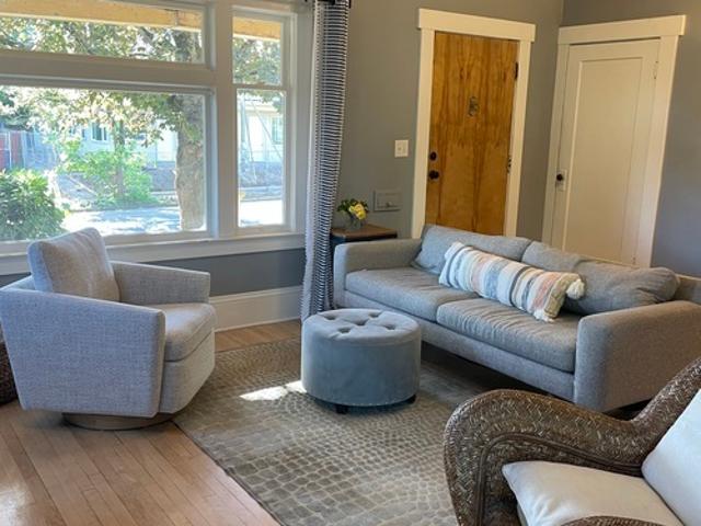 1 BR, 1 BA Apartment 4418 N Vancouver Ave, Unit Room in Large House, Trendy N. Williams, Portland, OR 97217