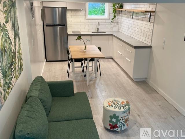 1 BR, 1 BA Apartment 4418 N Vancouver Ave Urban Pad, Portland, OR 97217