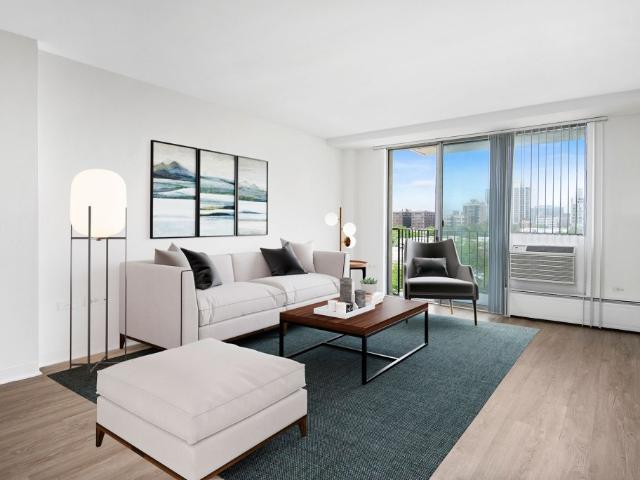 1 BR, 1 BA Apartment 441 W Oakdale Unit 14A, Chicago, IL 60657