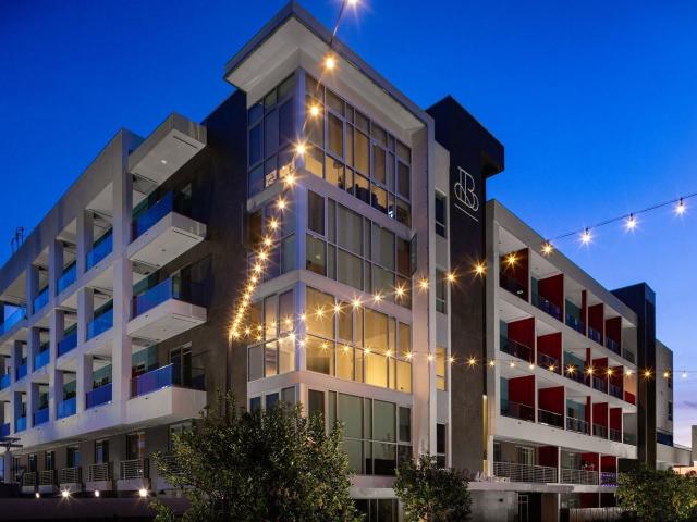 1 BR, 1 BA Apartment 442 W Ocean Boulevard Unit 207, Long Beach, CA 90802