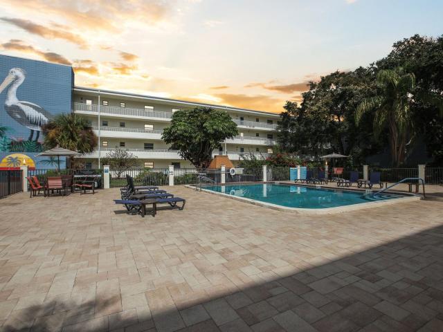 1 BR, 1 BA Apartment 444 N Paula Drive Unit 235, Dunedin, FL 34698