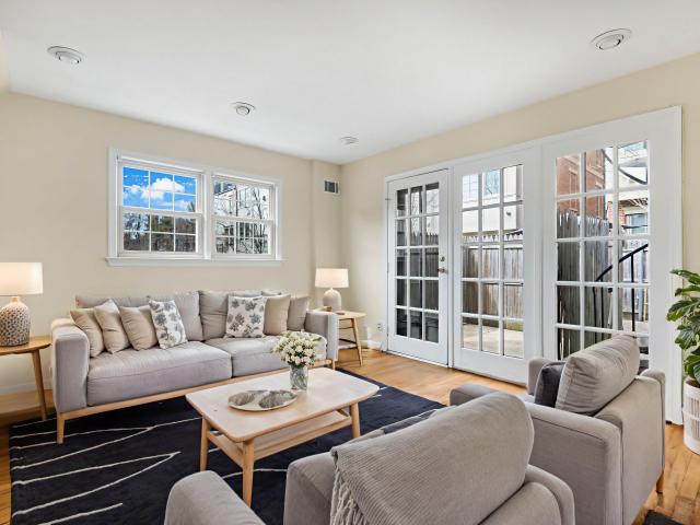 1 BR, 1 BA Apartment 4450 Macarthur Blvd NW, Washington, DC 20007