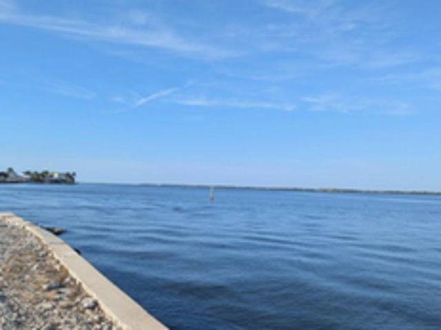 1 BR, 1 BA Apartment 4450 Pine Island Rd NW, Unit 15, Matlacha, FL 33993