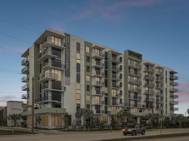 1 BR, 1 BA Apartment 4465 Griffin Road Unit 704, Fort Lauderdale, FL 33314