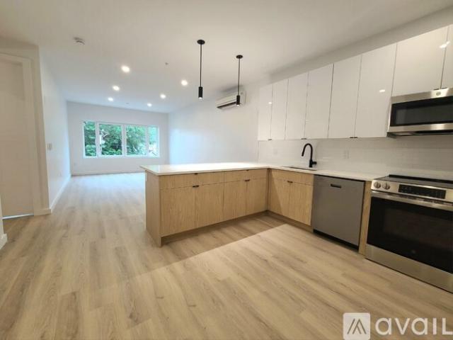 1 BR, 1 BA Apartment 448 Scotland Rd, Unit 1 bed den, City Of Orange, NJ 07050