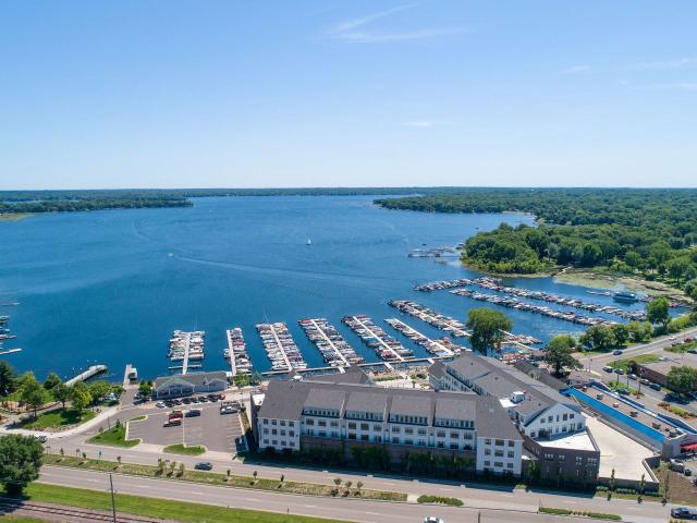 1 BR, 1 BA Apartment 4495 Lake Ave S Unit 223, Saint Paul, MN 55110