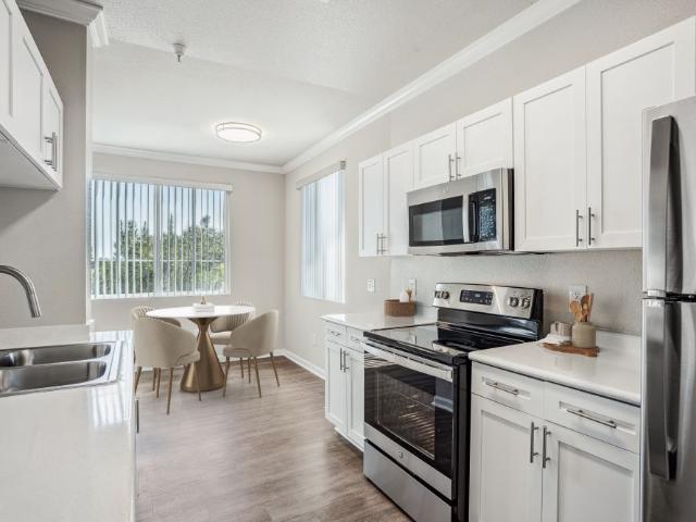 1 BR, 1 BA Apartment 4500 Truxel Road Unit 0723, Sacramento, CA 95834