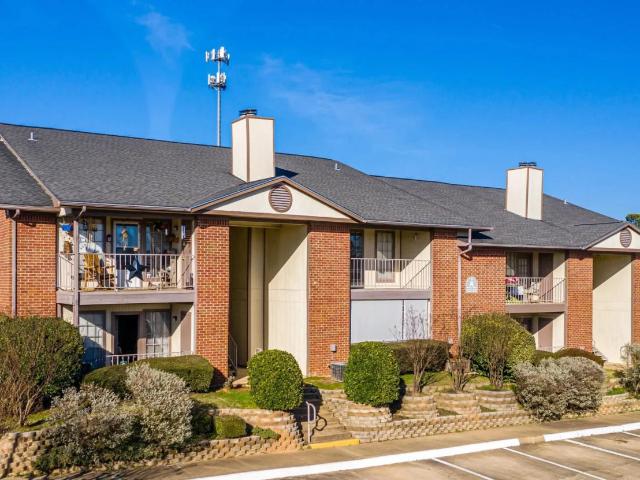 1 BR, 1 BA Apartment 4501 Summerhill Road Unit 114, Texarkana, TX 75503