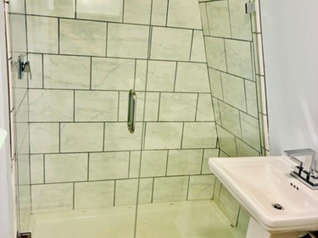1 BR, 1 BA Apartment 450 Lynn Avenue, Unit A, Winston Salem, NC 27104