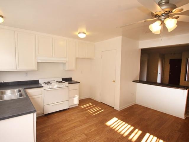 1 BR, 1 BA Apartment 450 North Armando St Unit V19, Anaheim, CA 92806
