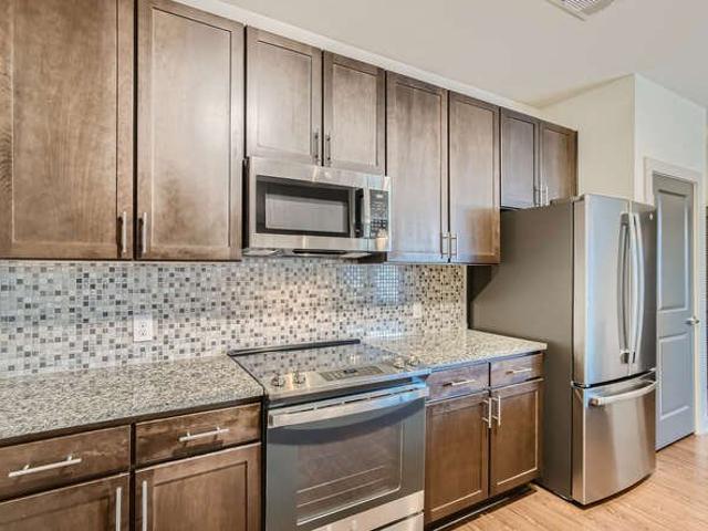 1 BR, 1 BA Apartment 4510 Charlotte Ave Unit 00 224, Nashville, TN 37209