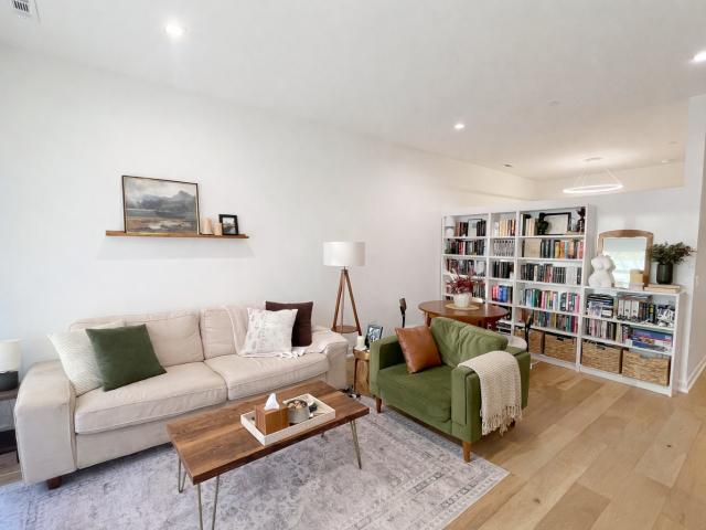 1 BR, 1 BA Apartment 4513 North Clark, Chicago, IL 60640