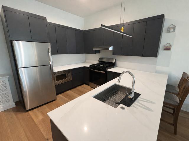 1 BR, 1 BA Apartment 4513 North Clark, Chicago, IL 60640
