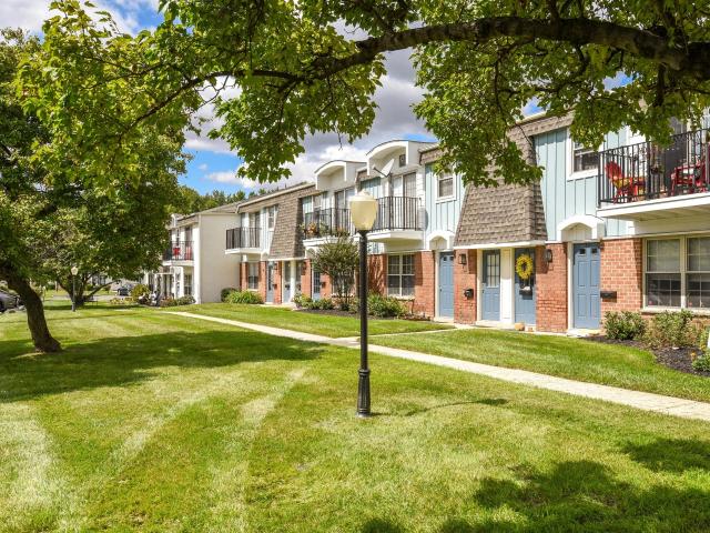 1 BR, 1 BA Apartment 454 Heather Drive North Unit 332R, Mantua, NJ 08051