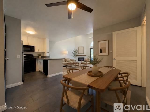 1 BR, 1 BA Apartment 4550 Laurel Canyon Boulevard, Unit 301, Los Angeles, CA 91607