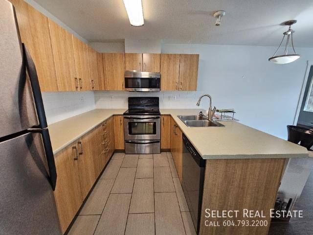1 BR, 1 BA Apartment 45559 Yale Rd, Chilliwack, BC V2P 0B1