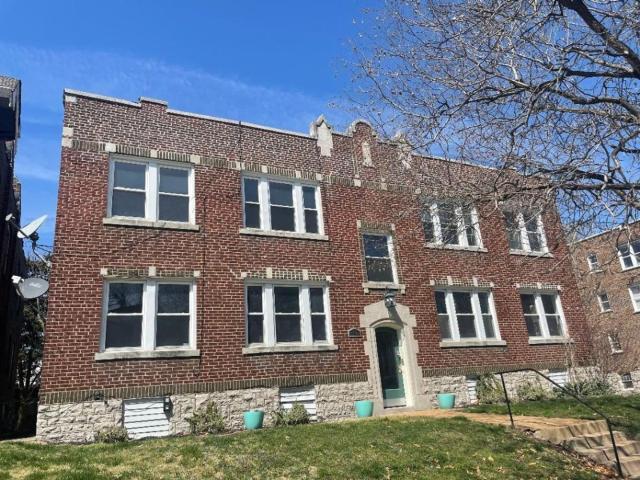 1 BR, 1 BA Apartment 4568 Flad Ave St. Louis, MO 63110
