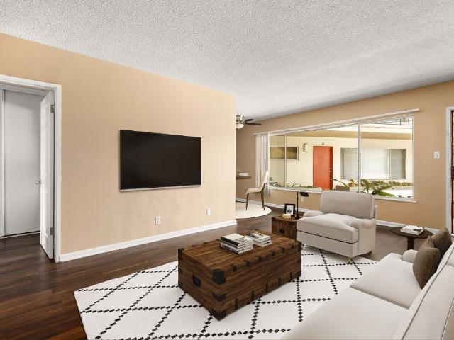 1 BR, 1 BA Apartment 4600 Coliseum Street Unit 118, Los Angeles, CA 90016