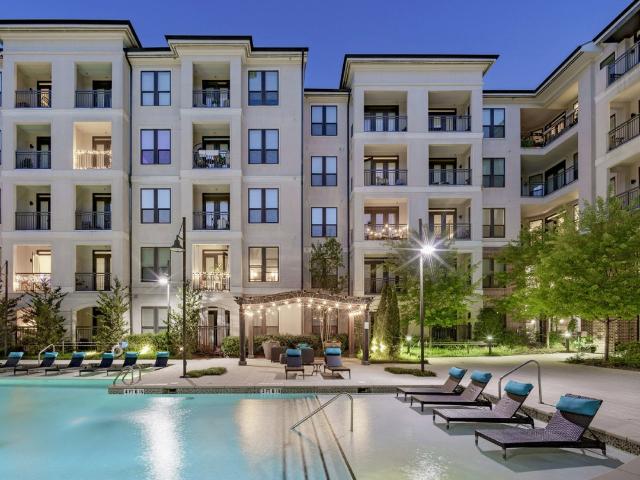 1 BR, 1 BA Apartment 4600 Roswell Rd Unit 141, Atlanta, GA 30342