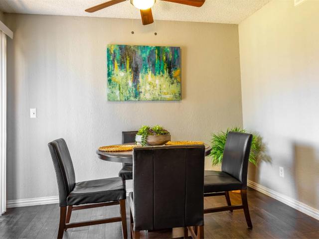 1 BR, 1 BA Apartment 4600 West Pioneer Drive, Irving, TX 75061