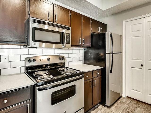 1 BR, 1 BA Apartment 4606 Cedar Springs Road Unit 1925, Dallas, TX 75219