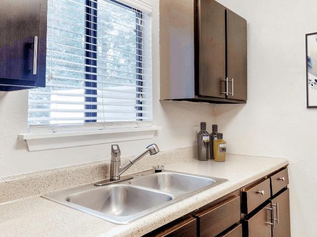 1 BR, 1 BA Apartment 4612 Dansey Dr Unit 4761D, Raleigh, NC 27616