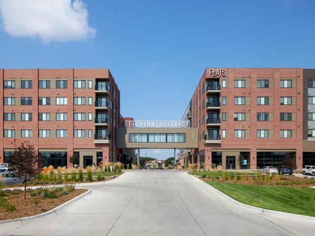 1 BR, 1 BA Apartment 4630 Leighton Avenue Unit 400A, Lincoln, NE 68504