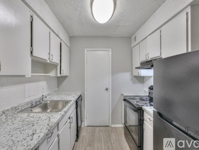 1 BR, 1 BA Apartment 4646 Nolensville Pk, Unit 11, Nashville, TN 37211