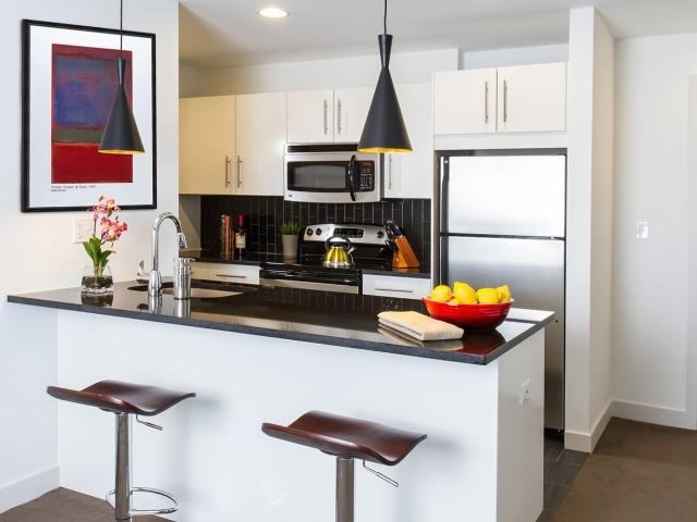 1 BR, 1 BA Apartment 4659 South Drexel Boulevard Unit 608, Chicago, IL 60653