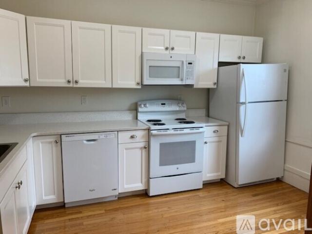 1 BR, 1 BA Apartment 46 Main St, Unit 8, Amherst, MA 01002