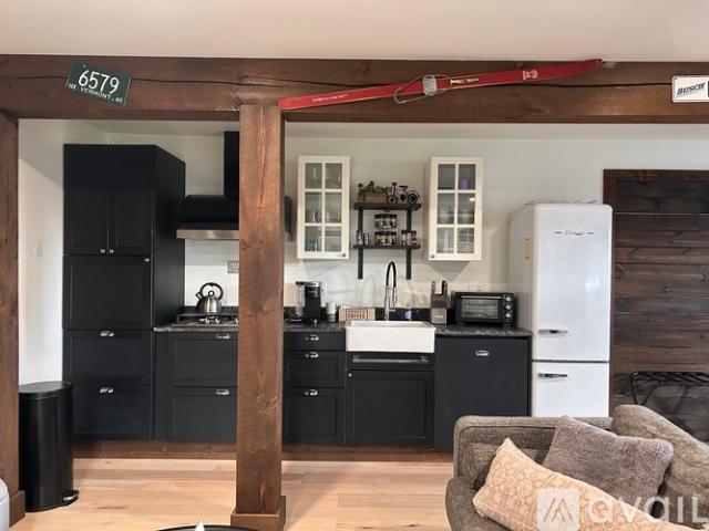 1 BR, 1 BA Apartment 4704 Waterbury Stowe Rd, Unit 1, Waterbury, VT 05677