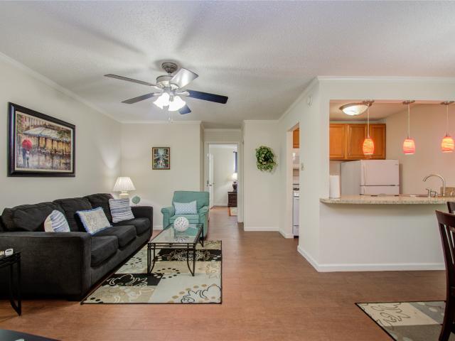 1 BR, 1 BA Apartment 4727 West Alabama Street, Houston, TX 77027