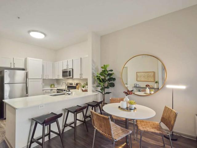 1 BR, 1 BA Apartment 4755 Gramercy Oaks Dr. Unit 3 428, Dallas, TX 75287