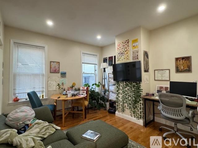 1 BR, 1 BA Apartment 47 Cameron St, Unit #1, Brookline, MA 02445