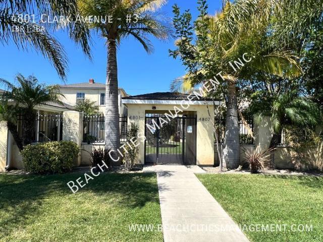 1 BR, 1 BA Apartment 4801 Clark Avenue, Long Beach, CA 90808