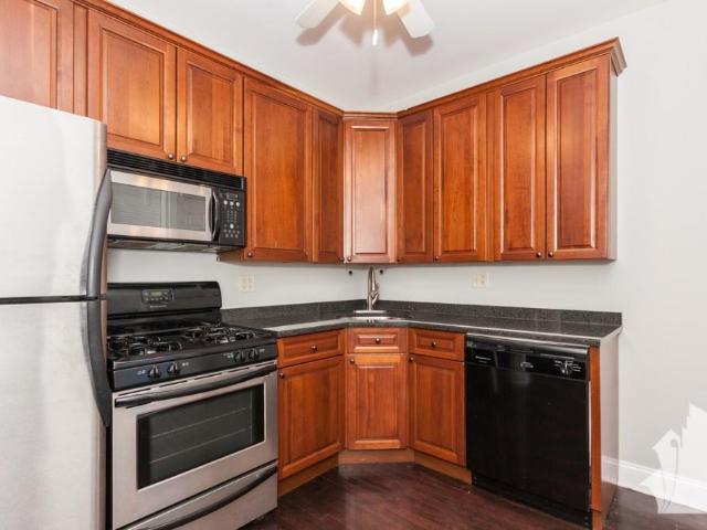 1 BR, 1 BA Apartment 4808 North Paulina, Chicago, IL 60640