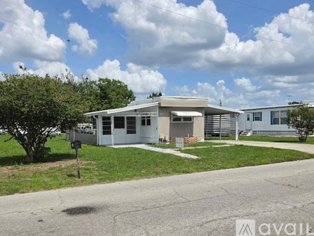 1 BR, 1 BA Apartment 4812 Coral St, Zephyrhills, FL 33542