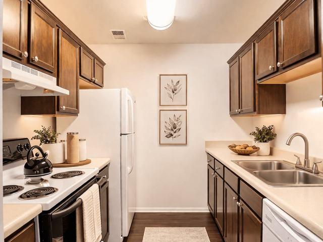 1 BR, 1 BA Apartment 4816 Alsuda Dr Unit 106, Indianapolis, IN 46205