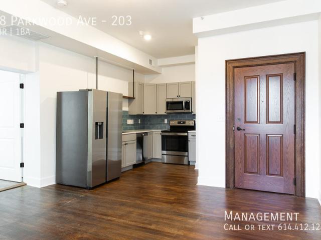 1 BR, 1 BA Apartment 48 Parkwood Ave, Columbus, OH 43203