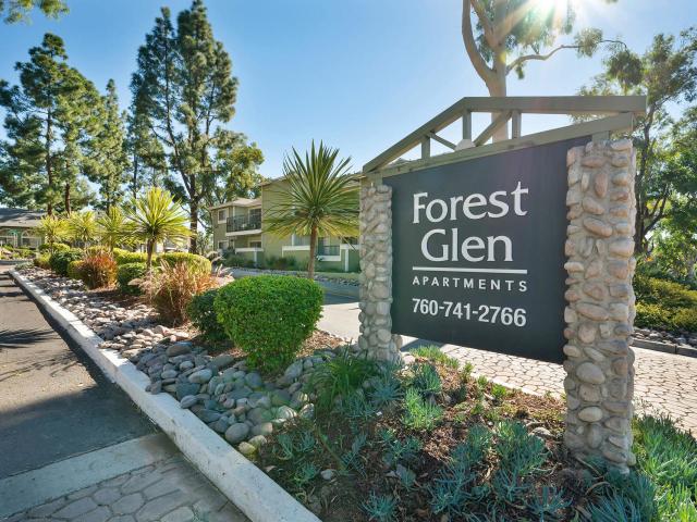 1 BR, 1 BA Apartment 493 Beaumont Gln Unit 272, Escondido, CA 92026
